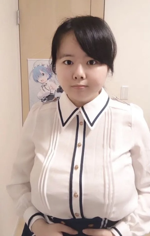 お前ら好みの地味巨胸オタク女、見つかるwwww （※画像あり） - TKHUNT