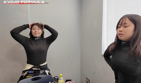 【画像】JKレーサーのお胸、限界突破wwwwwwwww - TKHUNT